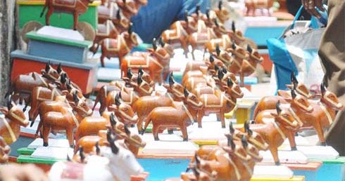 Tanha Pola - Festival of Wooden Bulls by Children | Hindu Blog