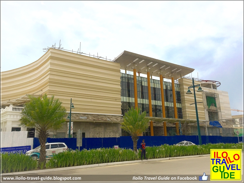 Festive Walk Iloilo : Megaworld's 1st Lifestyle Mall outside Manila