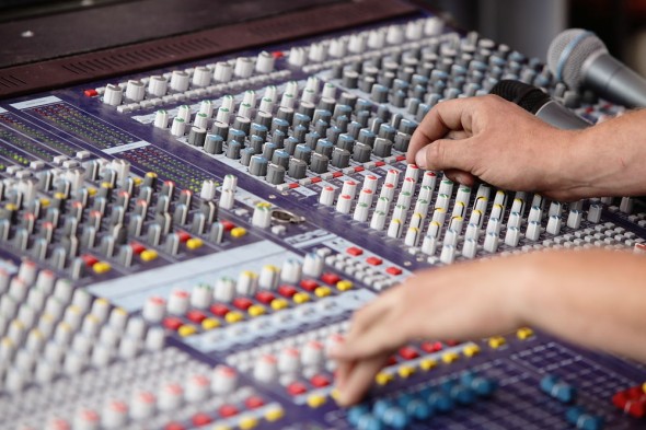 Octavio Rojas : Mixing : Panpots and Stereo Placement