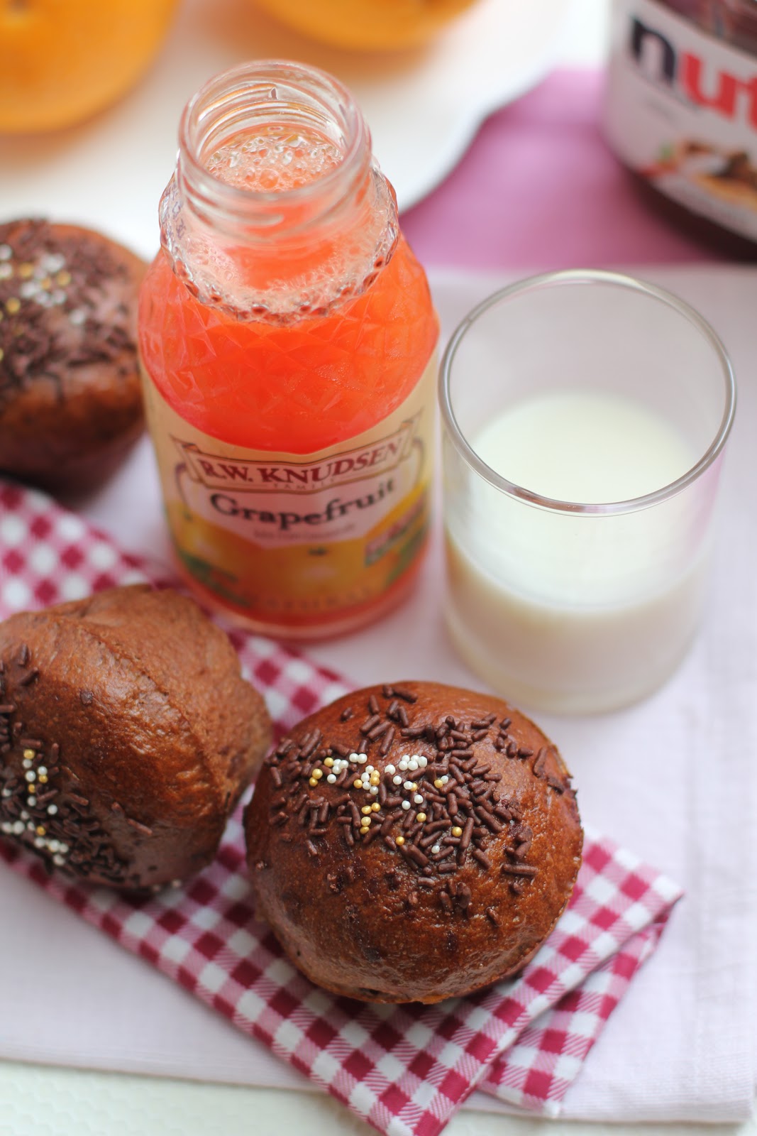 CHOCOLATE RICE BUN - masam manis