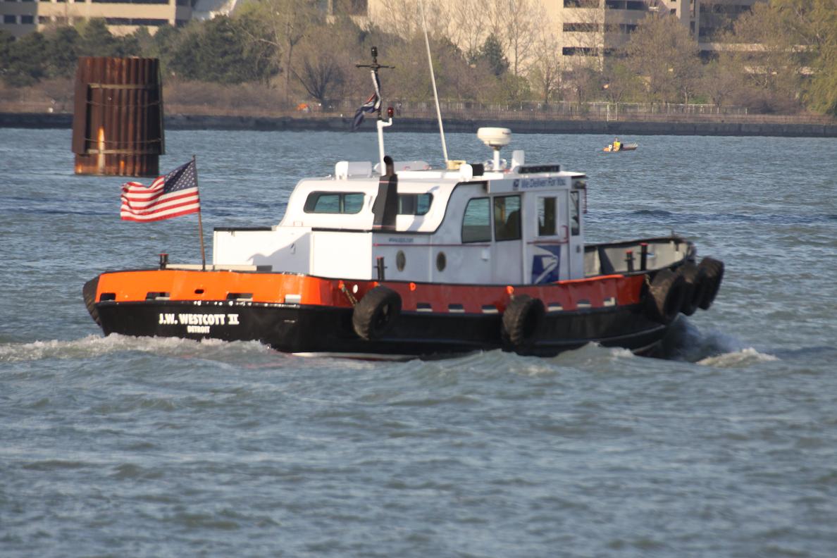 Michigan Exposures: Again With the Mailboat