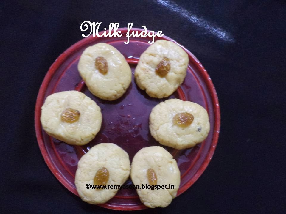Remmy's Kitchen: Milk fudge/Pal peda