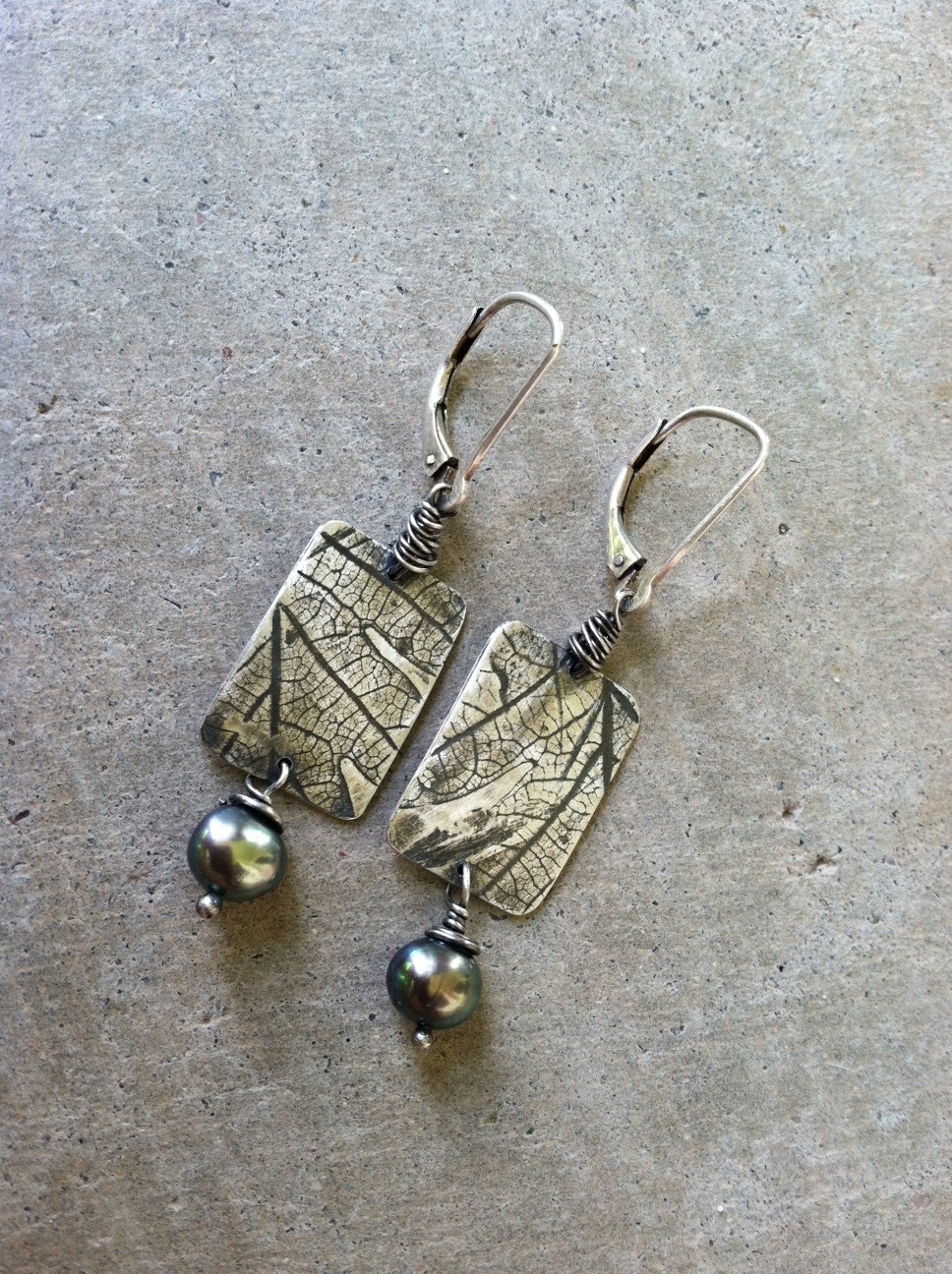 Wearartbyjulie Oak Leaf Imprint Earrings In Sterling Silver Wearartbyjulie Oak Leaf Imprint Earrings In Sterling Silver