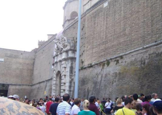 PHOTOS: Pope’s Border Wall Around Vatican - The Elder Statement