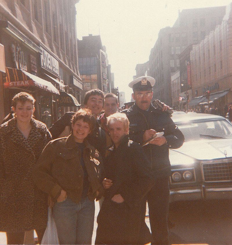 30 Vintage Photographs Capture Canadian Punk Scenes From the Early ...