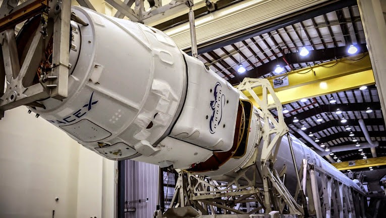 Suburban spaceman: SpaceX Falcon9 and Dragon Cargo Craft Launch Scrubbed