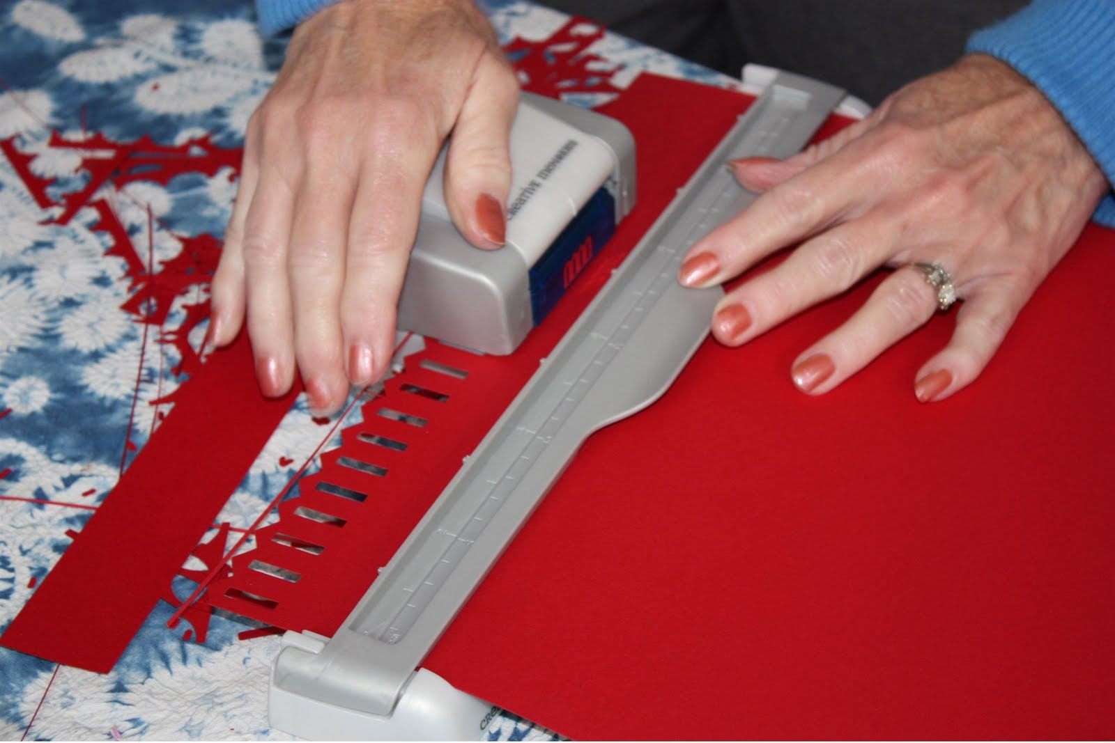 a dash of scraps: Scrapbooking Border Maker System