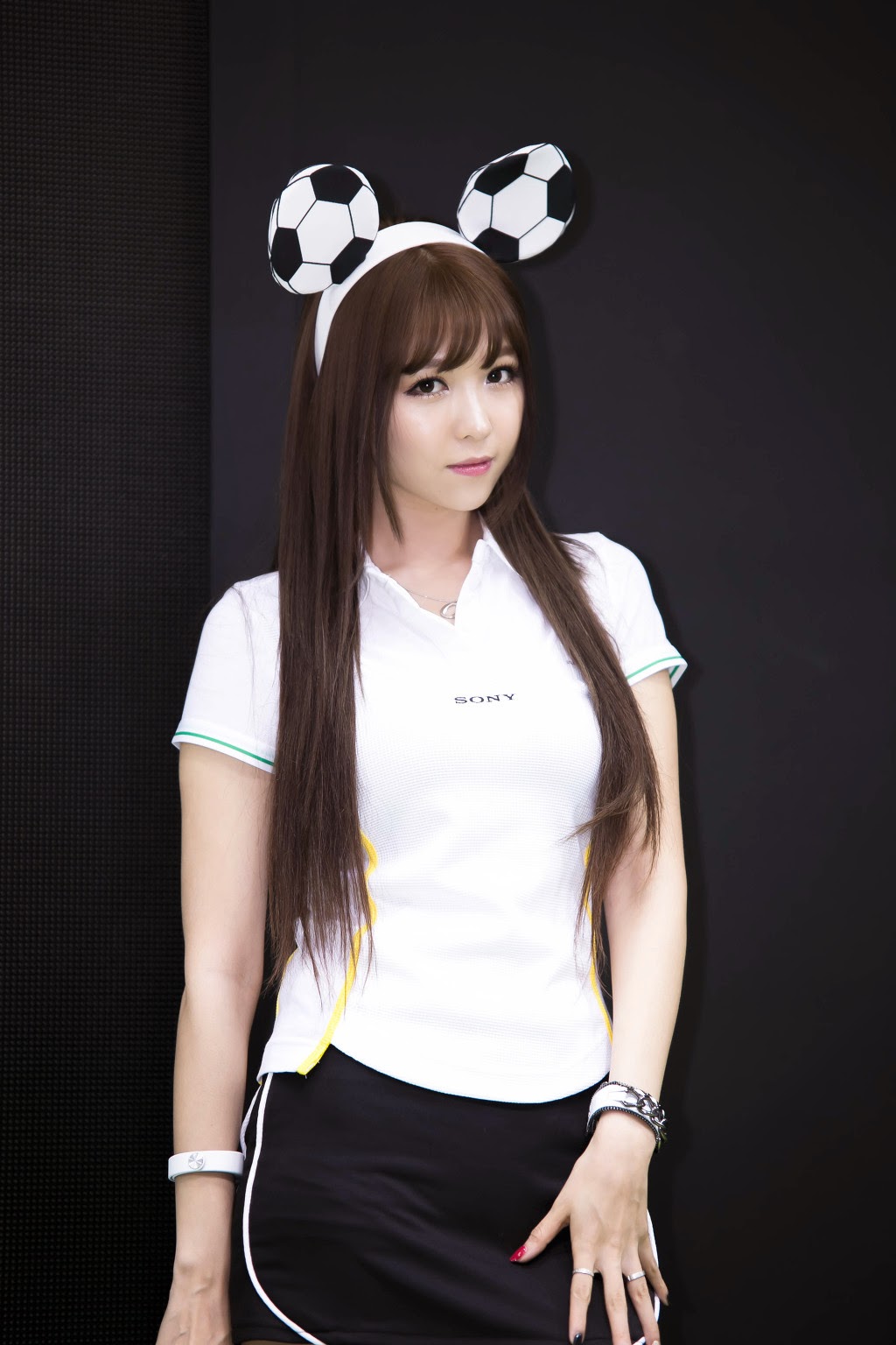 Korean Race Queens: Lee Eun Hye at Photo & Imaging Korea 2014