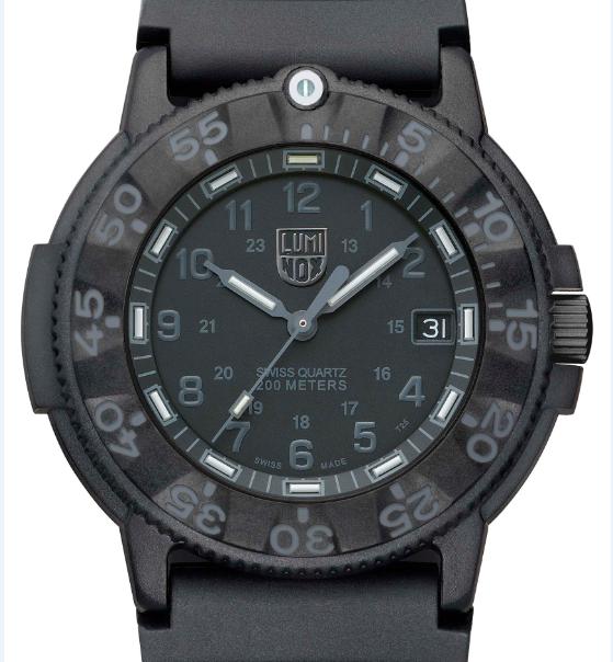 Two new Luminox Blackout Models: Original Navy SEAL and Field Valjoux ...