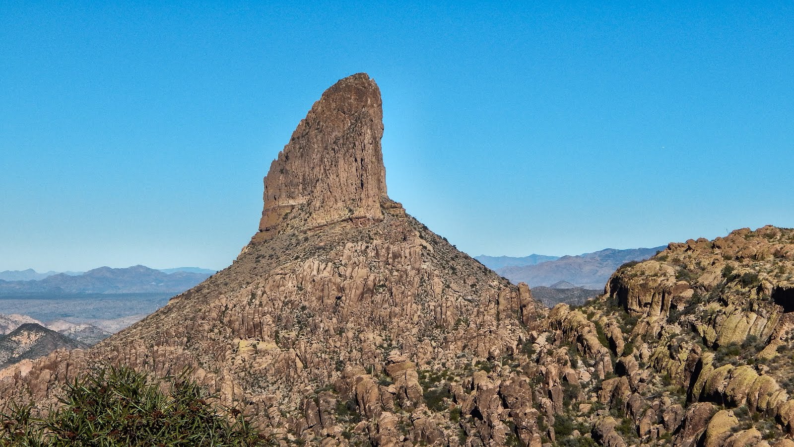 Walking Arizona: Weaver's Needle