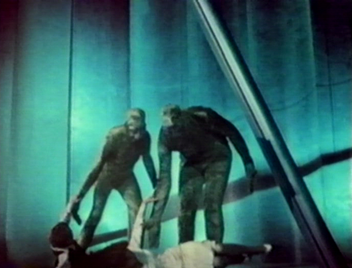 13: INVADERS FROM MARS / National Pictures Corporation - 1953