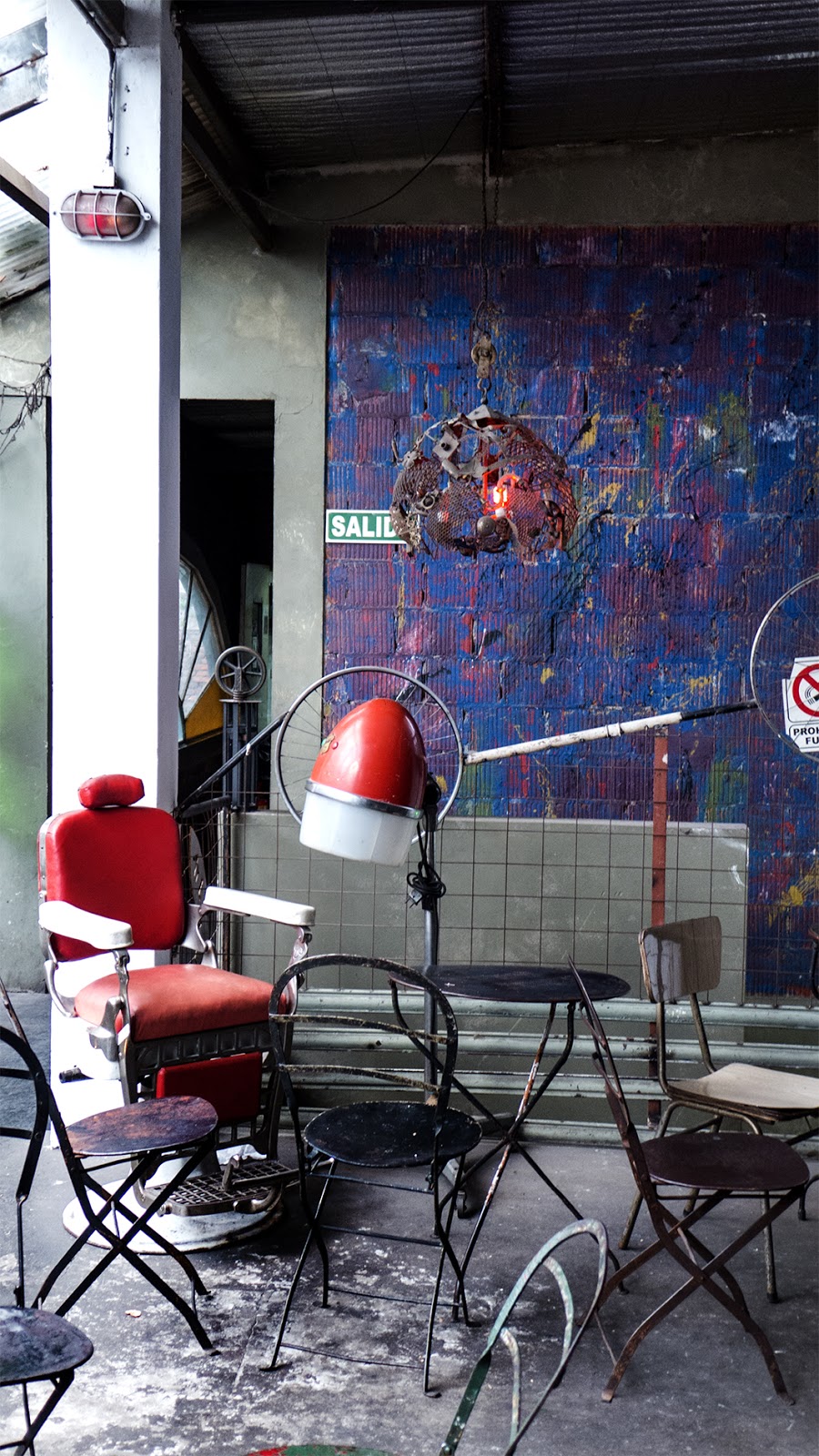 Patricia's Frog Blog - Back in Europe: 2013-07-14