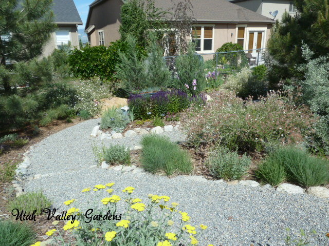 Utah Valley Gardens: Sego Lily Gardens