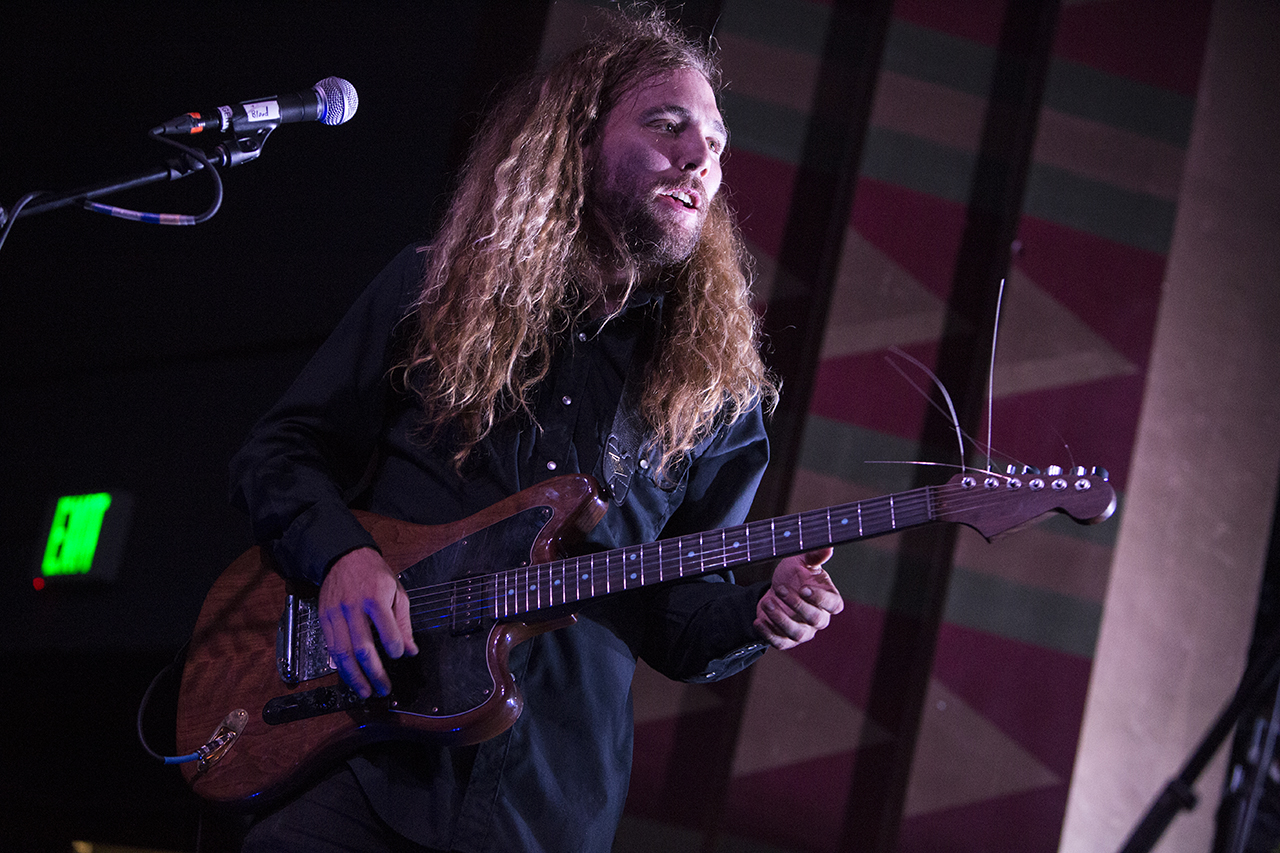 Tremendo Garaje: CFM la nueva banda de Charles Moothart estrena nuevo ...