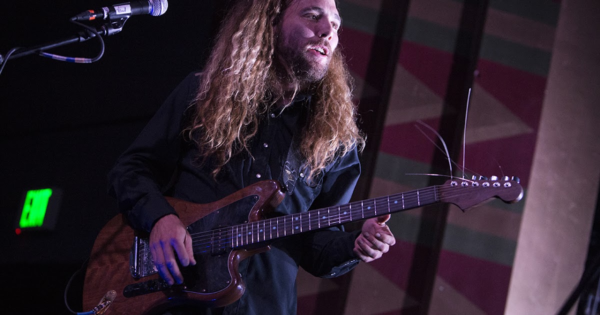 Tremendo Garaje: CFM la nueva banda de Charles Moothart estrena nuevo ...