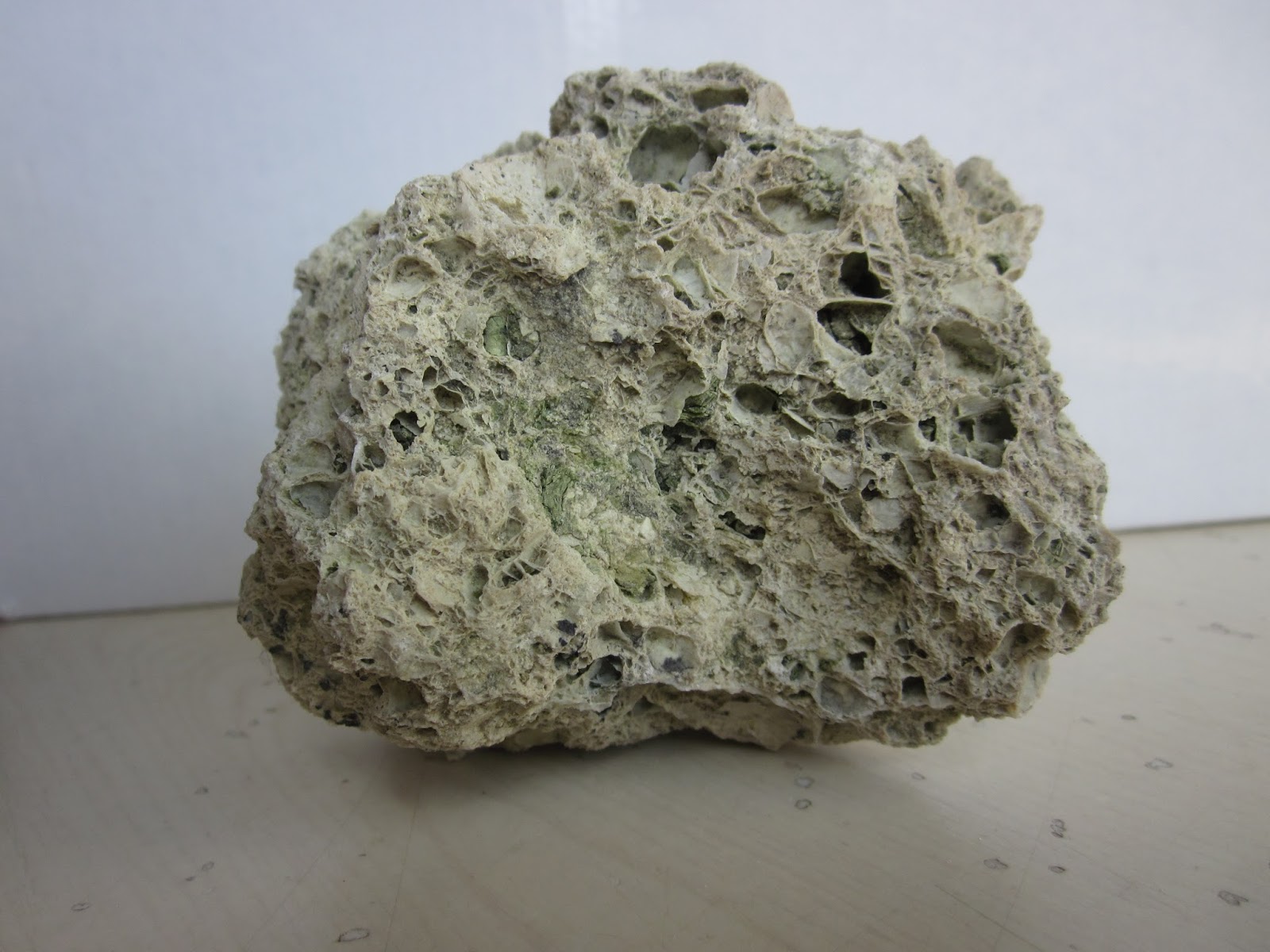 Minerales de Guadalajara: PIEDRA PÓMEZ ( 2ª Parte )