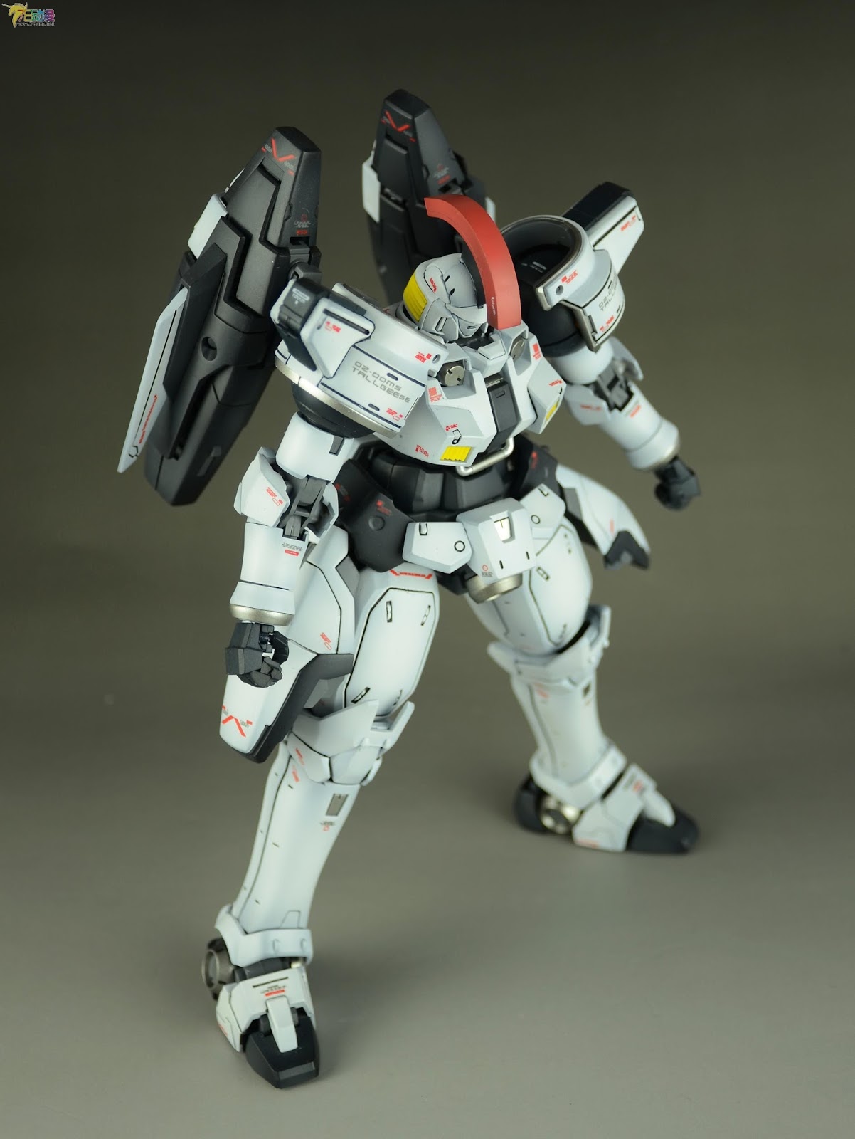 Gundam Family: MG 1/100 Tallgeese I Painted Build