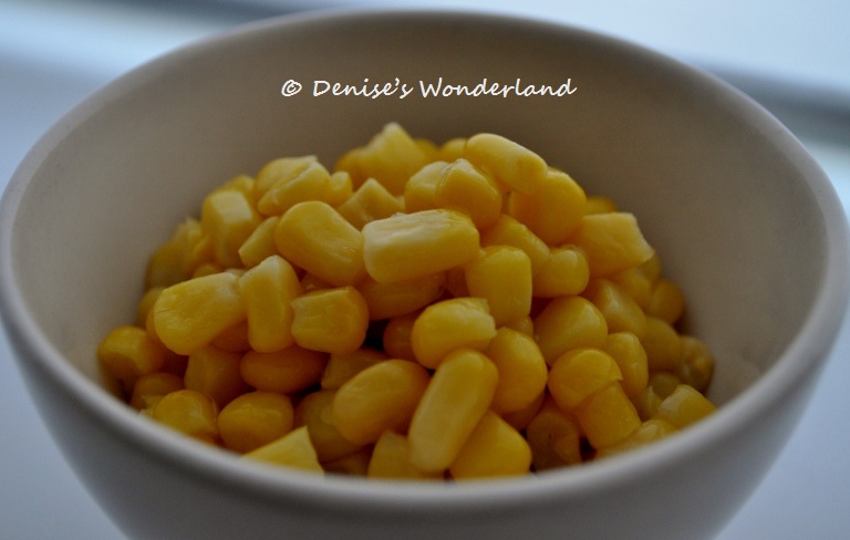3 Minutes Quick Snack: Classic Sweet Corn-in-Cup - Denise's Wonderland