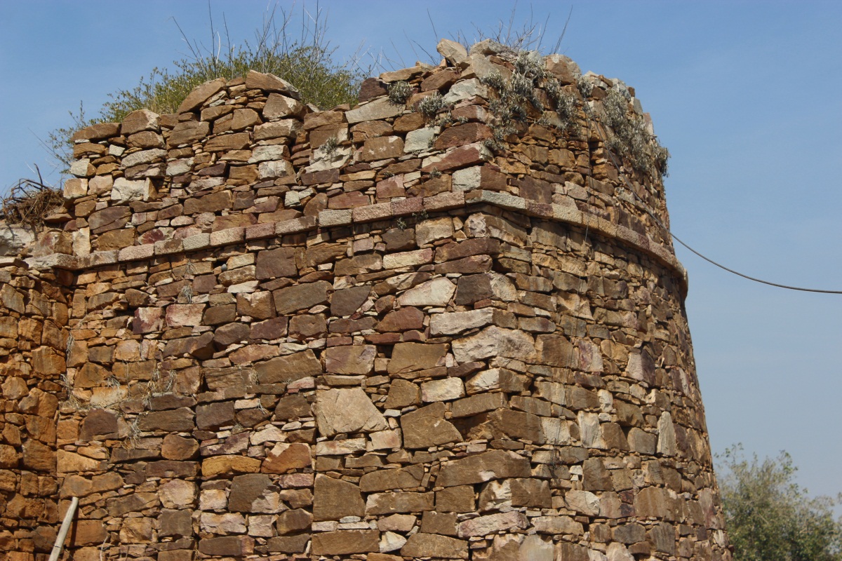 Journeys across Karnataka: Muddebihal fort ruins