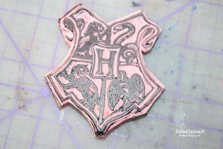 Hogwarts Crest Rubber Stamp DIY!