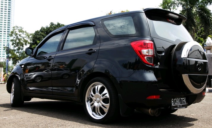 11+ Gambar Modifikasi Mobil Terios, Trend Saat Ini