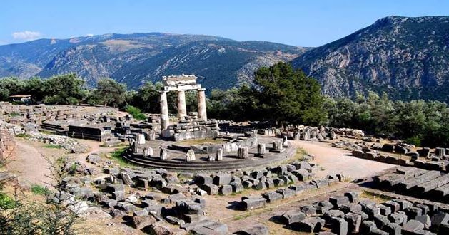 Szellem Lélek Test: A Delphoi jósda