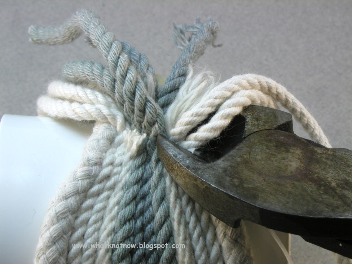 Knots and fiber bracelets: one button tutorial part 5 edge binding