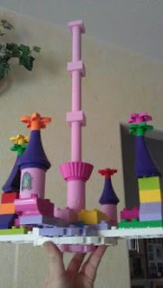 City Kitty's Blog Spot: DIY: LEGO Decorations - Birthday Party for a Girl