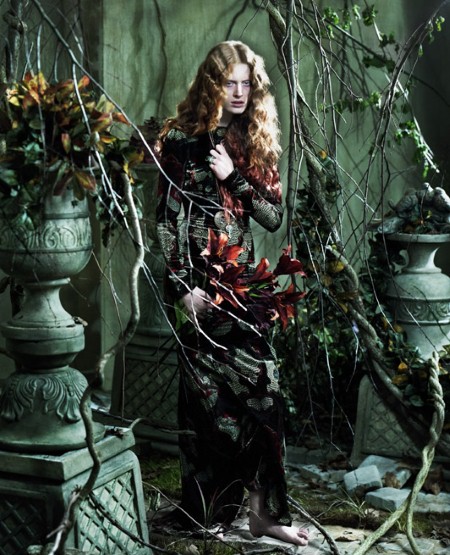 The Beautiful Necessity: Pre-Raphaelites are In-Fashion