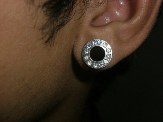 Uma Garota Nada Inocente...: Alargadores:Ficha Técnica,perguntas e ...