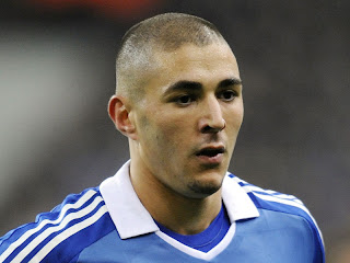 Hairstyles Design For Men Haircuts: Buzz Cut Hairstyle Genius Football ...