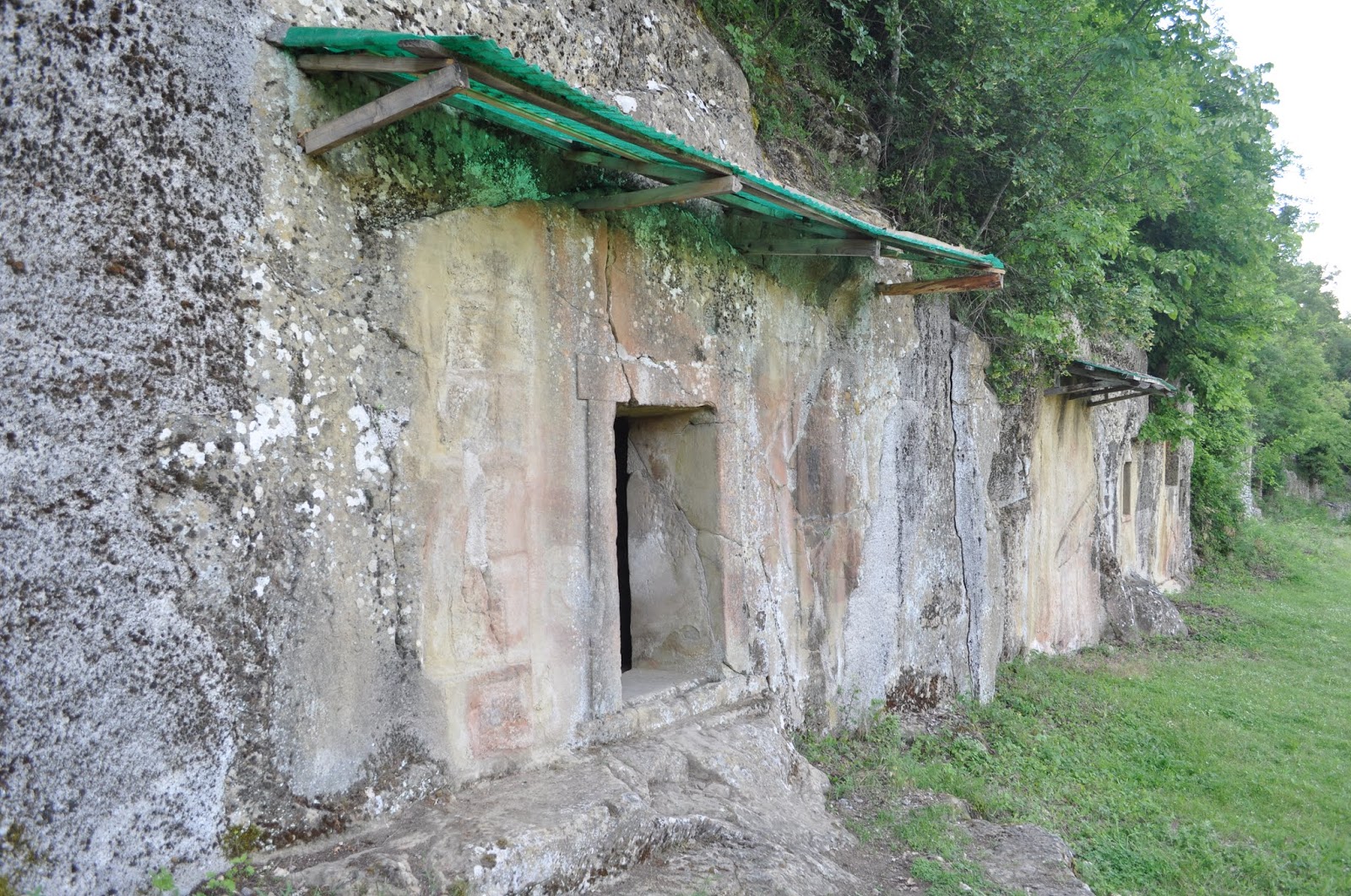 Illyrian Tombs of Selca, a "master piece" of culture heritage