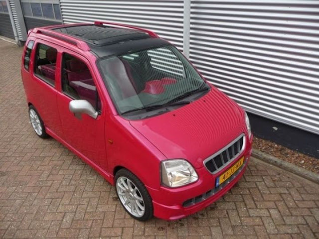 Suzuki Wagon R + Pink Pimped Edition 2013 - Garage Car