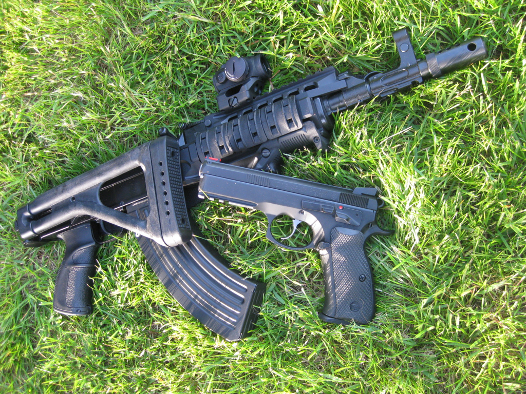 CSA VZ-58 & CZ 75 SP-01 Shadow