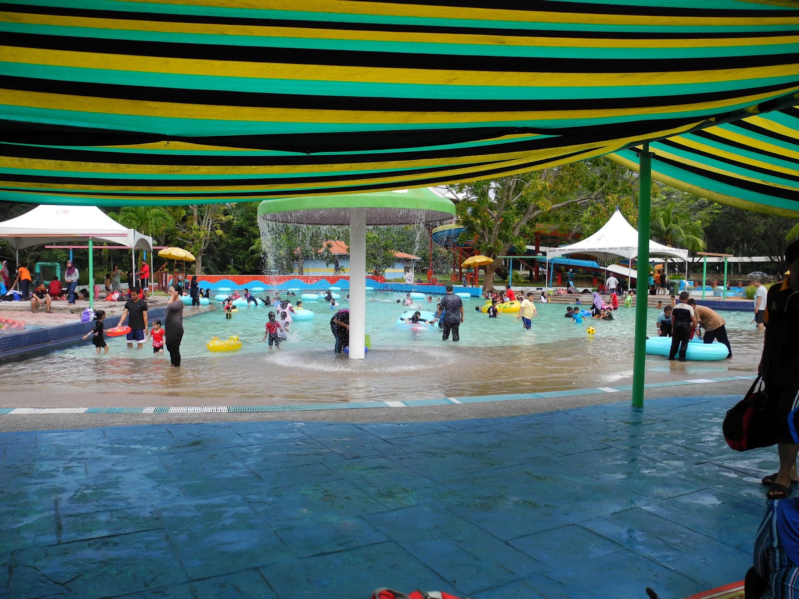 Kembara Insan: Kembara Wet World Resort Air Panas Pedas
