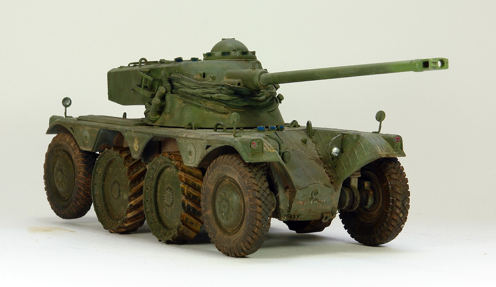 FCModeltips . Federico Collada: Panhard EBR 10 Hobby Boss 1/35