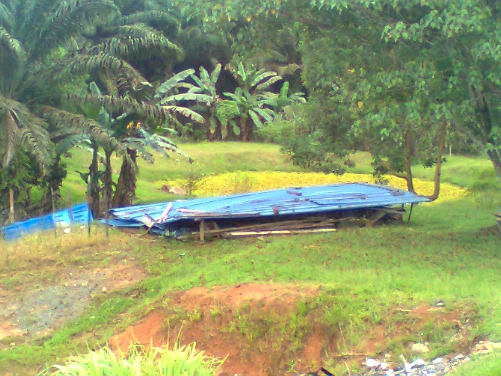 LoNgK@i_2U (*_*): Memotong Bumbung (Penyediaan Bumbung Pondok Maklumat)