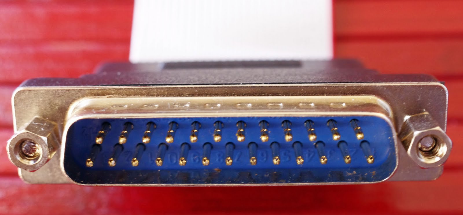 Network Museum: RS-232-C breakout box