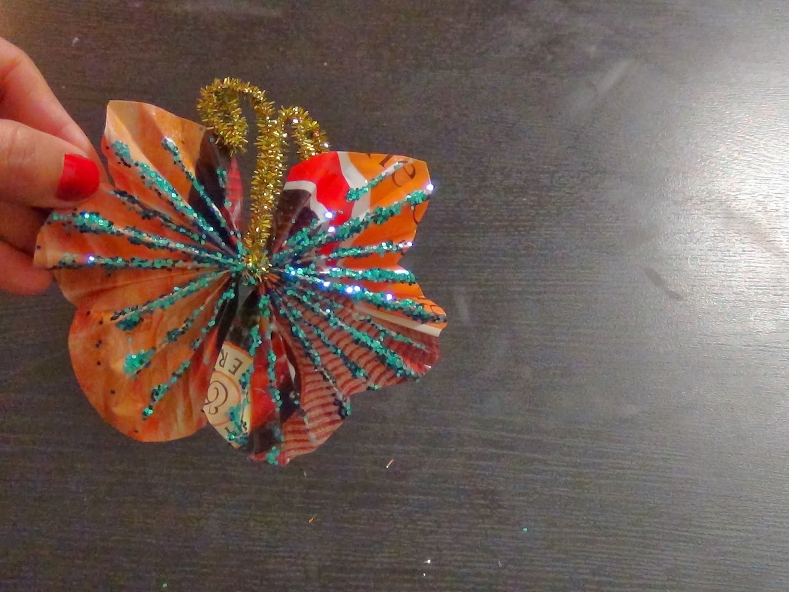 Creative DIY crafts: crafts from waste materials