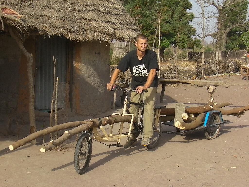 AtomicZombie Bikes, Trikes, Recumbents, Choppers, Ebikes, Velos and ...