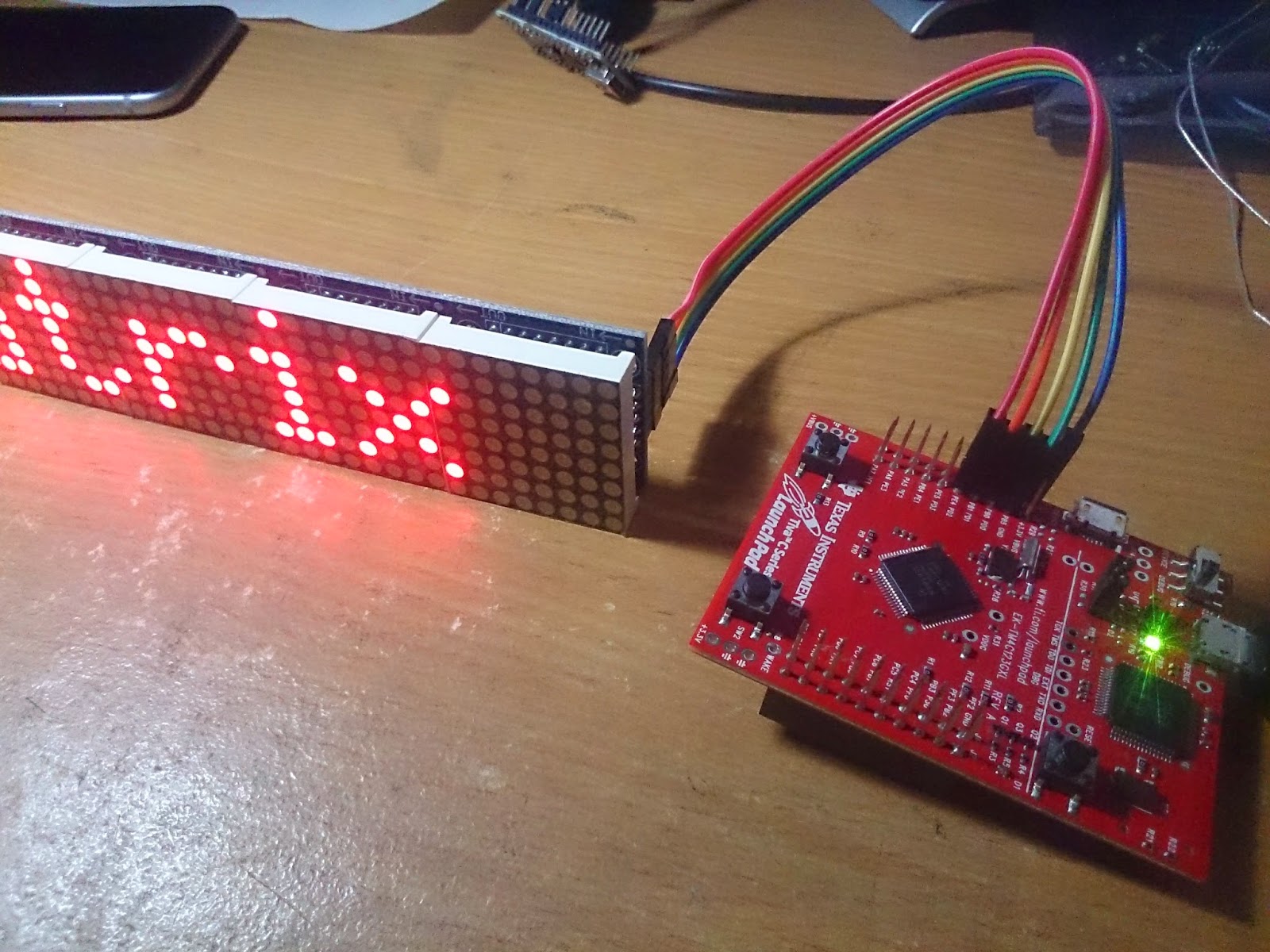 Nut and voltz: LED matrix on Tiva C using Energia