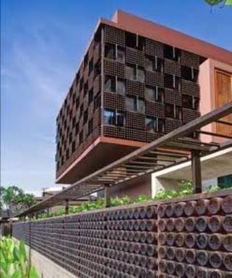 Inilah Rumah Botol Karya Walikota Bandung Ridwan Kamil - Ragam ...