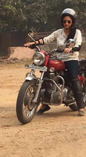 IndiaGirlsOnBike - Women Empowerment Of India: 2016