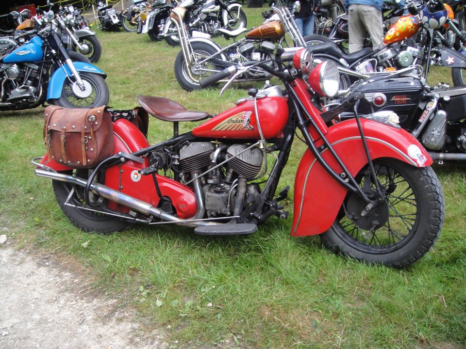 Belinfante-Indian-motorcycles: Indian Motorcycle rally France