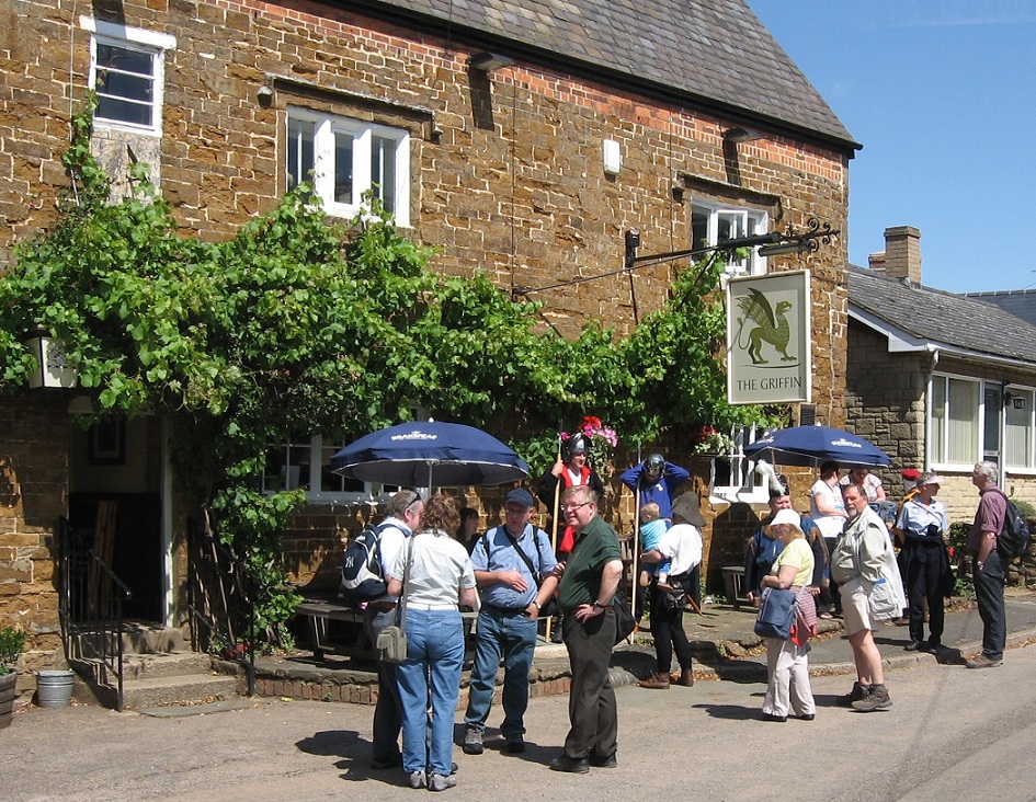 Ancients on the Move: 24th July, Chipping Warden (Edgcote battlefield)