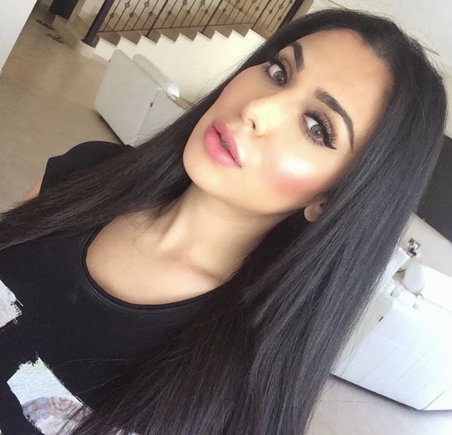 All About Iraq : Iraqi makeup artist Huda Beauty