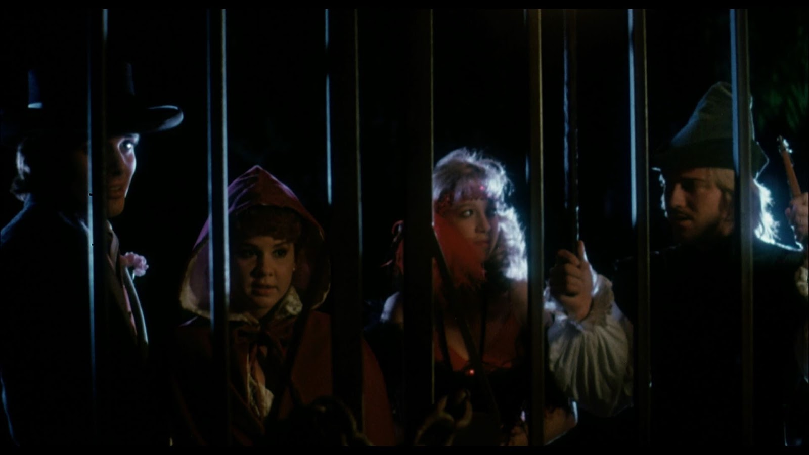 Horror Parlor: HELL NIGHT, OR A RETURN TO GARTH MANOR IN 4K