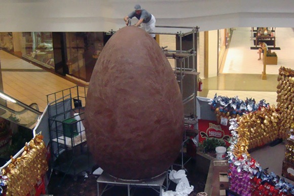 TECH HEIGHT: World's Biggest Easter Eggs