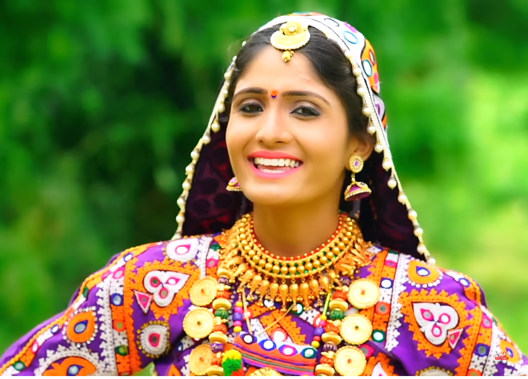 DJ Super Hit Gujarati Song Free Download Latest Mp3 Geet Live Garaba ...