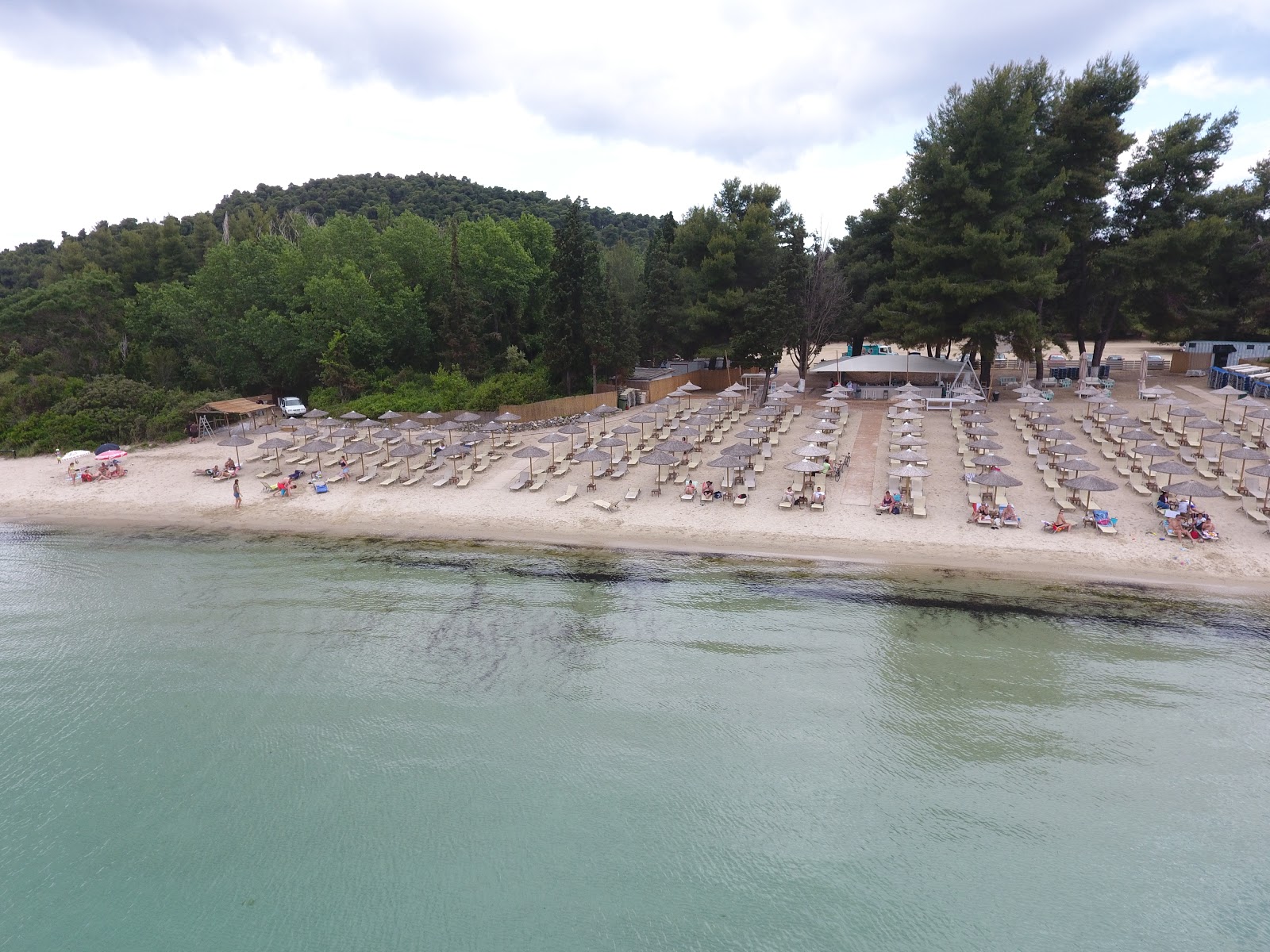 ΟΛΗ Η ΠΑΡΑΛΙΑ ΑΠΟ ΤΟ ΚΑΜΠΙΝΓΚ ΠΑΛΙΟΥΡΙΟΥ ΕΩΣ ΤΟΝ ΚΟΥΡΣΑΡΟ (ΦΩΤΟ ...